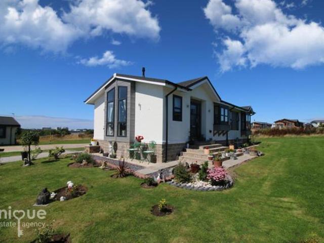 For Sale 2 Bedroom Shared Living/roommate Lancs Lancashire DS98968991