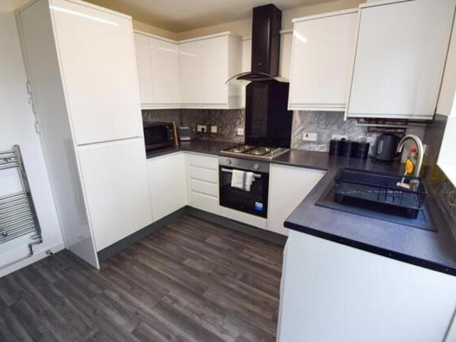 For Sale 2 Bedroom Shared Living/roommate Lancs Lancashire DS101743339