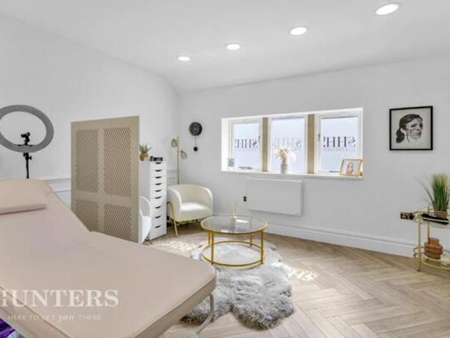 For Sale 2 Bedroom Shared Living/roommate Lancs Rochdale DS98477114