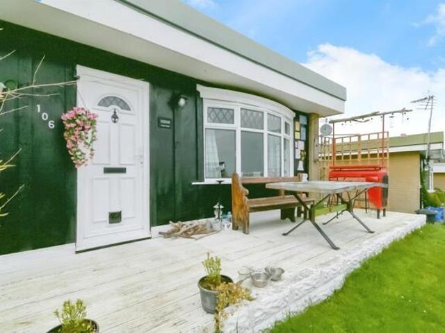 For Sale 2 Bedroom Shared Living/roommate Lavernock Lavernock DLS99344996