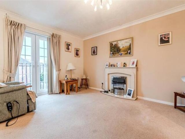 For Sale 2 Bedroom Shared Living/roommate Leeds West Yorkshire DS101677732