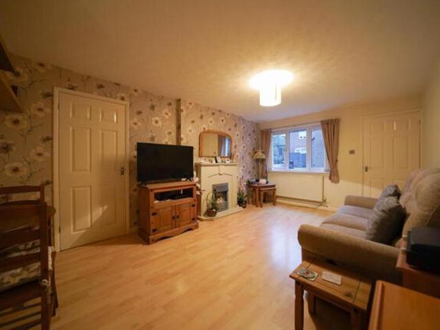 For Sale 2 Bedroom Shared Living/roommate Leicester Leicestershire DLS98386863