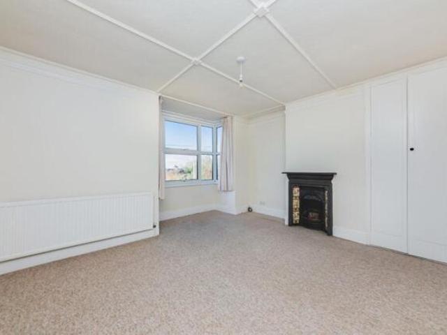 For Sale 2 Bedroom Shared Living/roommate Lewes East Sussex DLS101676114