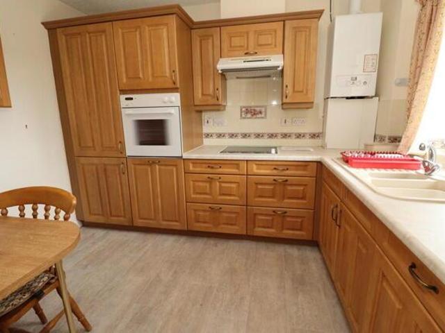 For Sale 2 Bedroom Shared Living/roommate Lincoln Lincolnshire DLS100366186