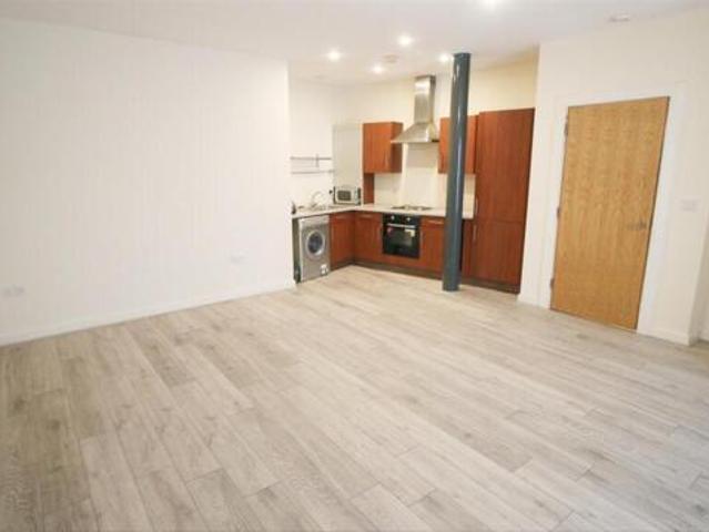 For Sale 2 Bedroom Shared Living/roommate Liverpool Liverpool DS99344897