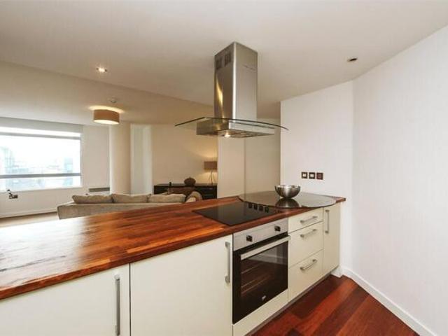 For Sale 2 Bedroom Shared Living/roommate Liverpool Liverpool DS100685326