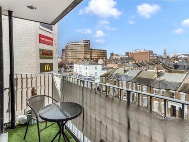 For Sale 2 Bedroom Shared Living/roommate London Greater London DLS100456439
