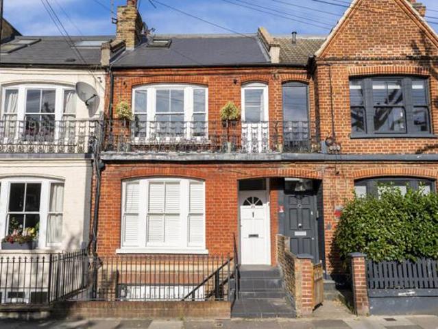 For Sale 2 Bedroom Shared Living/roommate London Greater London DLS100096879