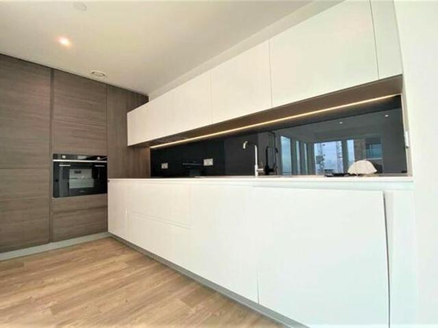 For Sale 2 Bedroom Shared Living/roommate London Greater London DLS101678288