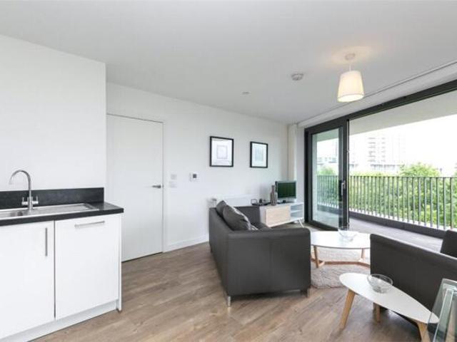 For Sale 2 Bedroom Shared Living/roommate London Greater London DS100023966