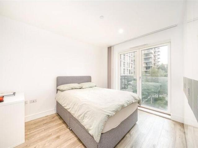 For Sale 2 Bedroom Shared Living/roommate London Greater London DS101059715