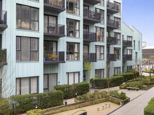 For Sale 2 Bedroom Shared Living/roommate London Greater London DS101278337