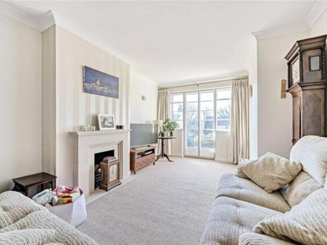 For Sale 2 Bedroom Shared Living/roommate London Greater London DS101231893