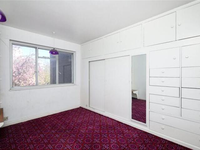 For Sale 2 Bedroom Shared Living/roommate London Greater London DS102023818