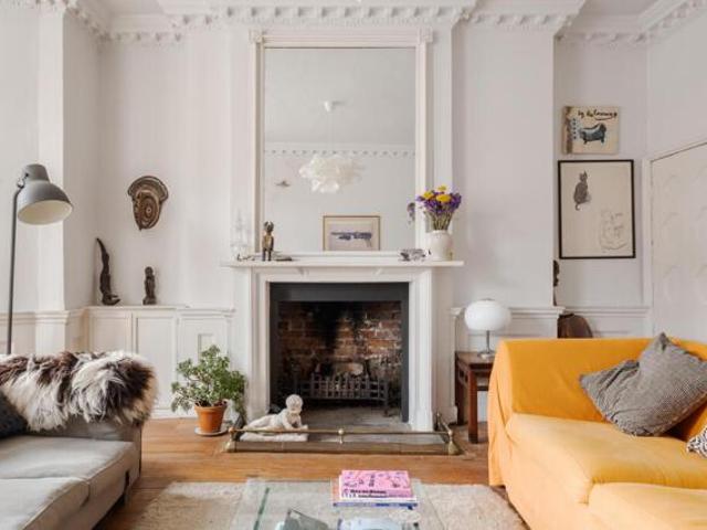 For Sale 2 Bedroom Shared Living/roommate London Greater London DS98930259