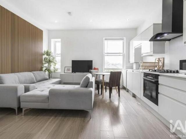 For Sale 2 Bedroom Shared Living/roommate London Greater London DS98968835