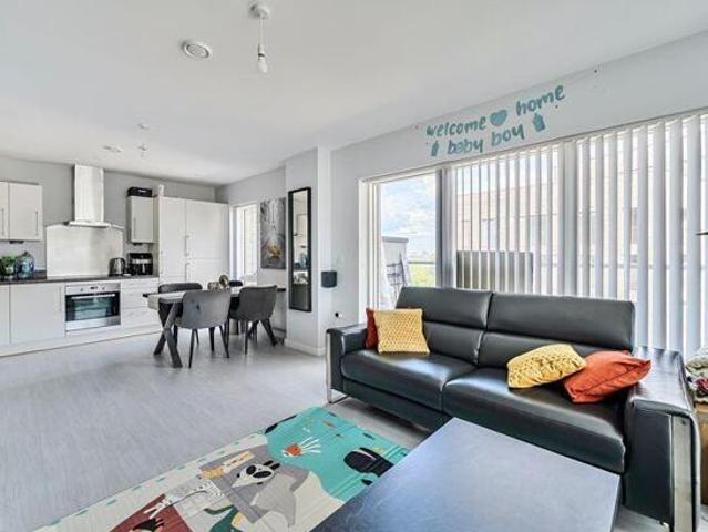For Sale 2 Bedroom Shared Living/roommate Londres Great London DS100366546