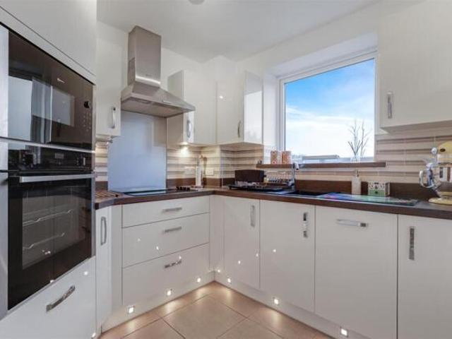 For Sale 2 Bedroom Shared Living/roommate Londres Great London DS99523436