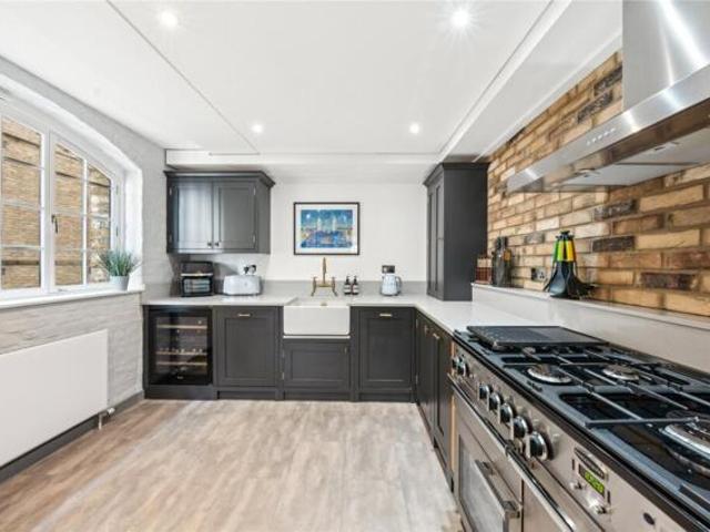 For Sale 2 Bedroom Shared Living/roommate Londres Greater London DLS100366346