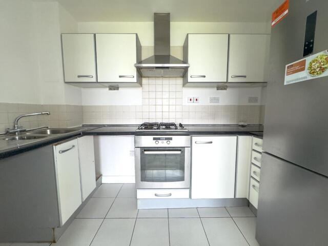 For Sale 2 Bedroom Shared Living/roommate Londres Greater London DLS98864537