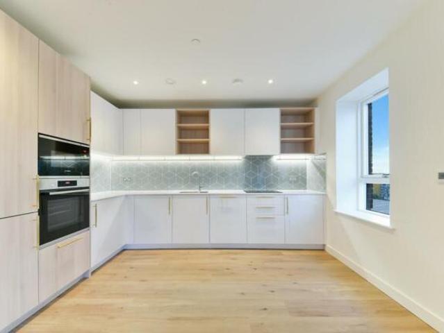 For Sale 2 Bedroom Shared Living/roommate Londres Greater London DLS98968923