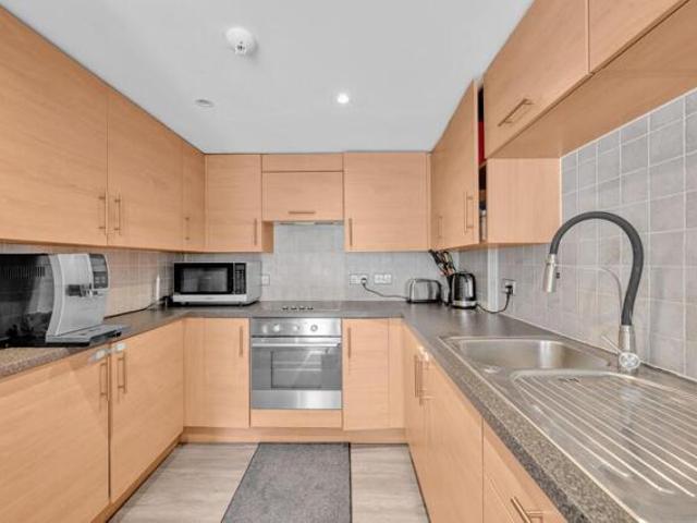 For Sale 2 Bedroom Shared Living/roommate Londres Greater London DLS99437041