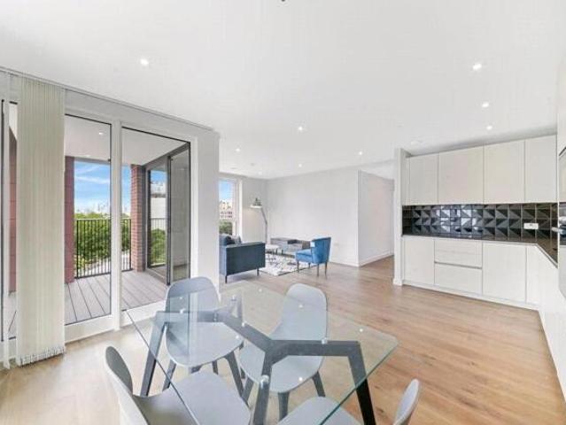 For Sale 2 Bedroom Shared Living/roommate Londres Greater London DLS99523370