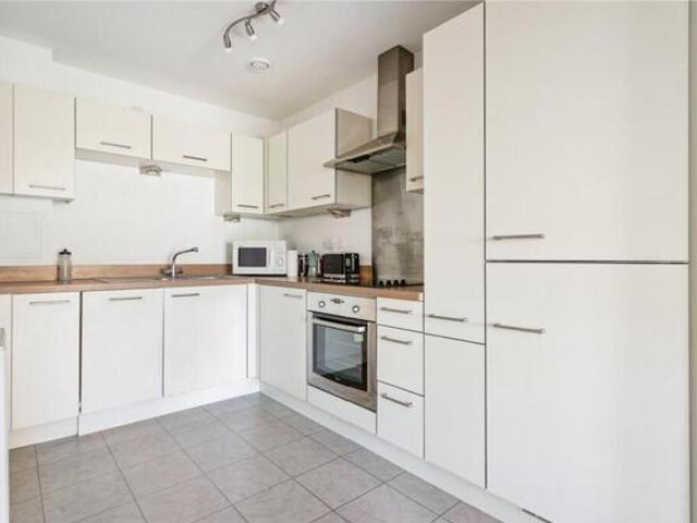 For Sale 2 Bedroom Shared Living/roommate Londres Greater London DS99986478