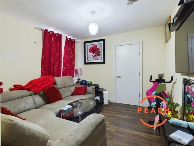 For Sale 2 Bedroom Shared Living/roommate Londres Greater London DS100540838