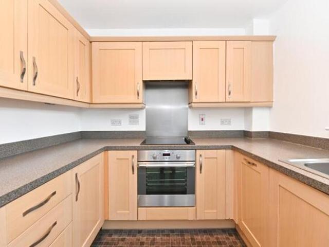 For Sale 2 Bedroom Shared Living/roommate Londres Greater London DS101025686