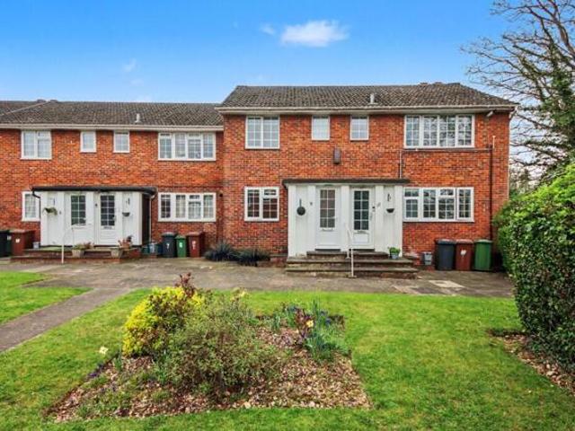 For Sale 2 Bedroom Shared Living/roommate Londres Hertfordshire DLS100541207