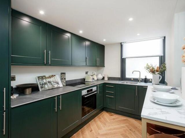 For Sale 2 Bedroom Shared Living/roommate Londres Westminster DLS101678547