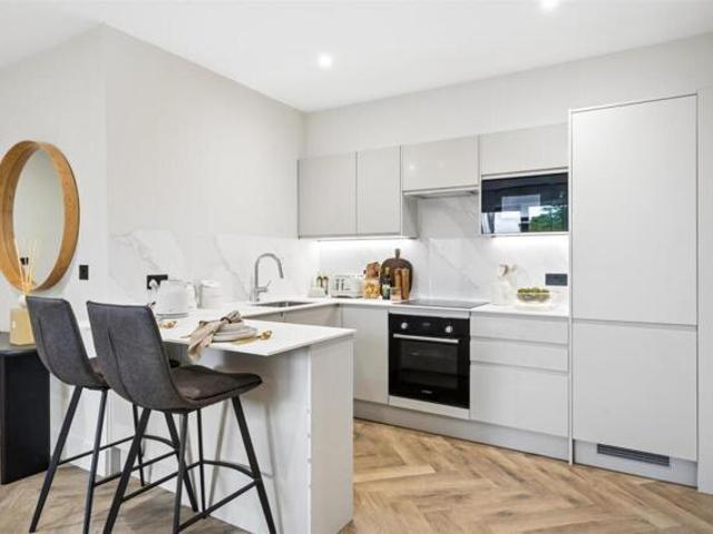 For Sale 2 Bedroom Shared Living/roommate Pacific House Pacific House DLS101674781