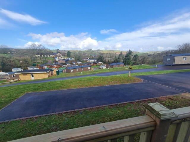 For Sale 2 Bedroom Shared Living/roommate Paignton Torbay DLS99381085