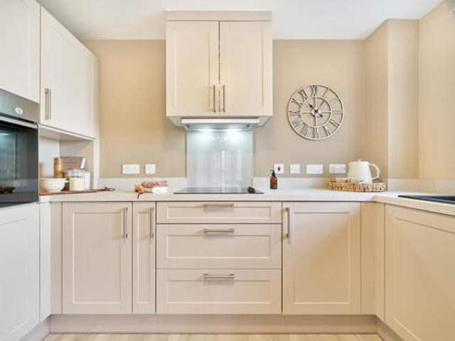 For Sale 2 Bedroom Shared Living/roommate Peterborough Lincolnshire DLS101676023