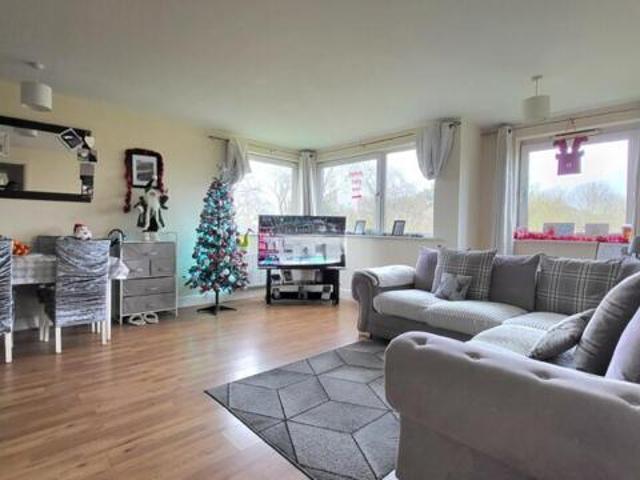 For Sale 2 Bedroom Shared Living/roommate Peterborough Peterborough DLS101678667