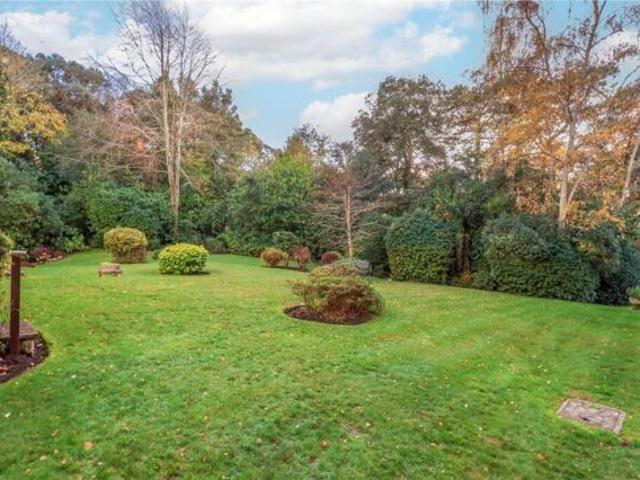 For Sale 2 Bedroom Shared Living/roommate Poole Poole DS100316926