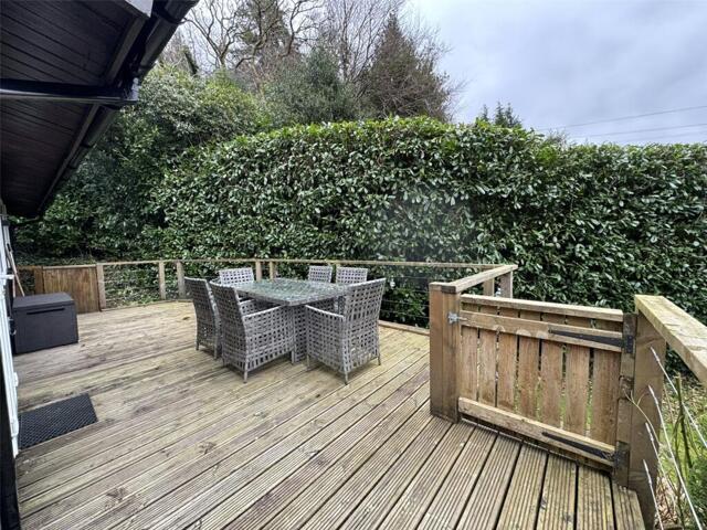 For Sale 2 Bedroom Shared Living/roommate Powys Powys DS100132493