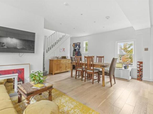 For Sale 2 Bedroom Shared Living/roommate Priory Road Priory Road DS98718431
