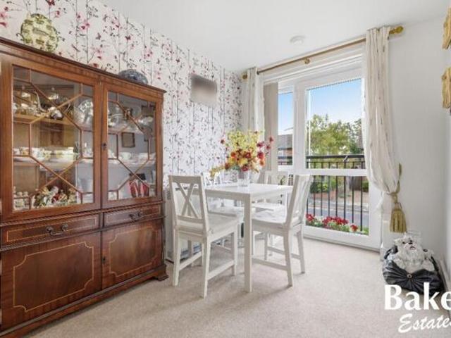 For Sale 2 Bedroom Shared Living/roommate Romford Greater London DLS101316132