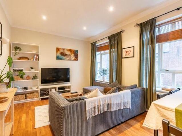 For Sale 2 Bedroom Shared Living/roommate St. Albans Hertfordshire DS101677636