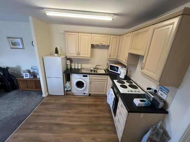 For Sale 2 Bedroom Shared Living/roommate St. Helens St Helens DLS98503965