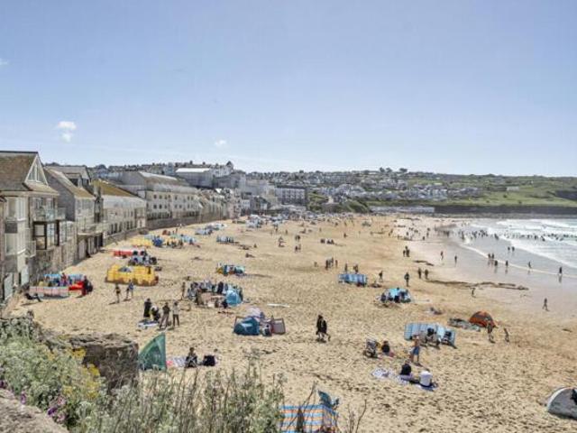For Sale 2 Bedroom Shared Living/roommate St. Ives Cornwall DLS100132419