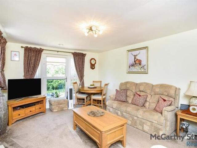 For Sale 2 Bedroom Shared Living/roommate Stafford Staffordshire DLS99642049