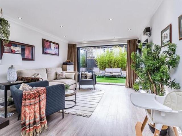 For Sale 2 Bedroom Shared Living/roommate Surrey Surrey DLS101931945