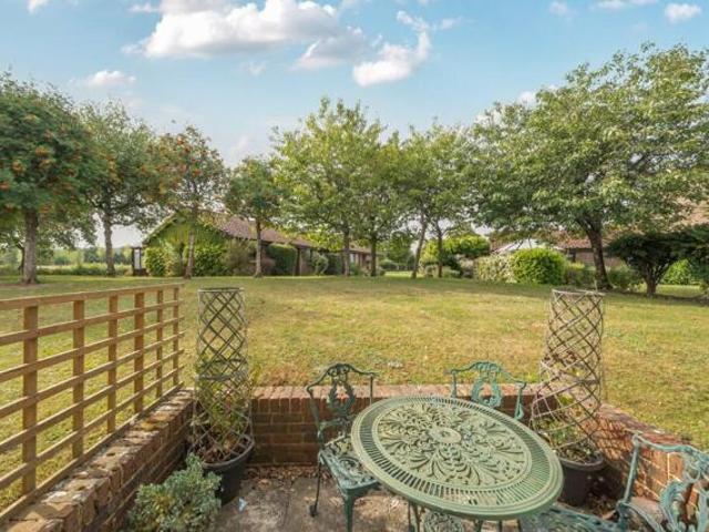 For Sale 2 Bedroom Shared Living/roommate Surrey Surrey DLS99642101