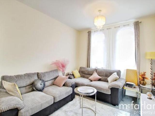 For Sale 2 Bedroom Shared Living/roommate Swindon Swindon DS101797037