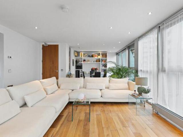 For Sale 2 Bedroom Shared Living/roommate Salford Salford DS99735766