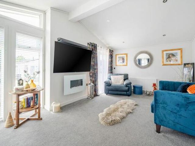 For Sale 2 Bedroom Shared Living/roommate Saltash Cornwall DLS100342911