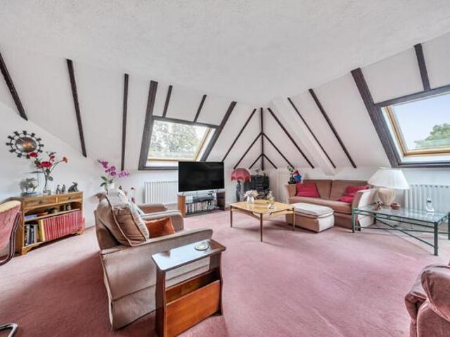 For Sale 2 Bedroom Shared Living/roommate Sevenoaks Kent DS98834780